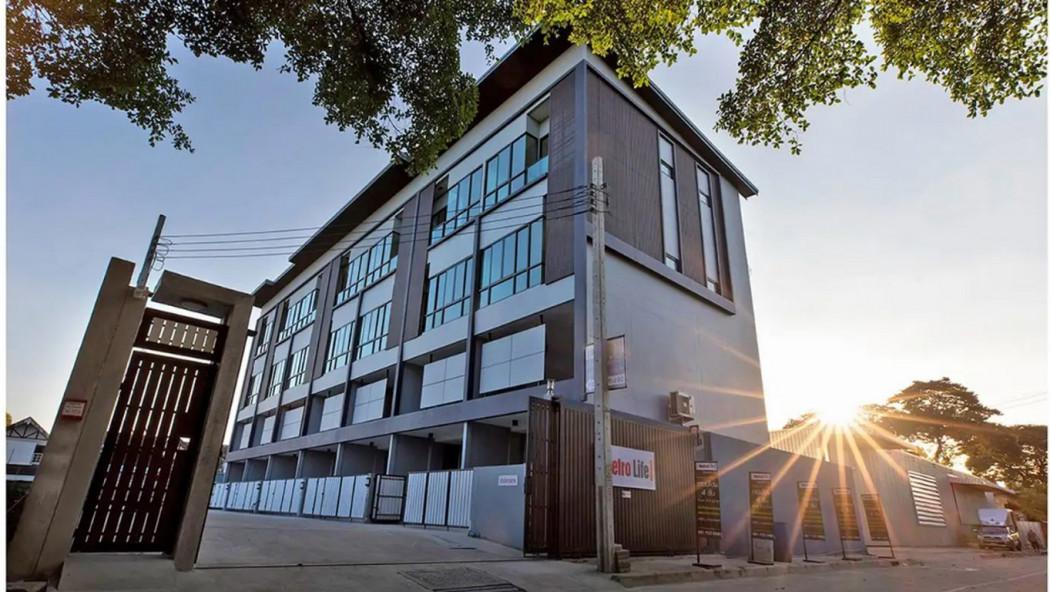 ขายบ้านทาวน์โฮม 4 ชั้น Metrolife ลาดพร้าว 91 ใจกลาง กรุงเทพฯ | ที่ดิน ...