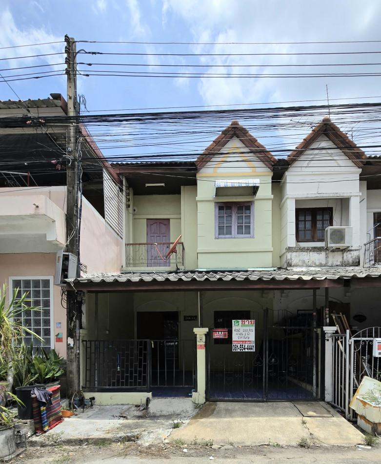 ขาย ทาวน์โฮม หมู่บ้านศิษฐิโรจน์ พหลโยธิน84 105 ตรม 20 ตรว | ที่ดินร้อย ...